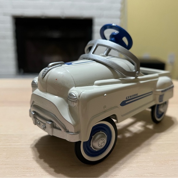 Hallmark | Toys | Pedal Car Kiddie Car Classics Hallmark 95 Murray ...